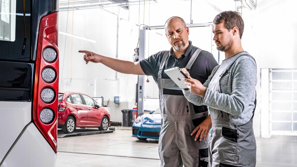 COBUS INDUSTRIES » COBUS_Refit_Header