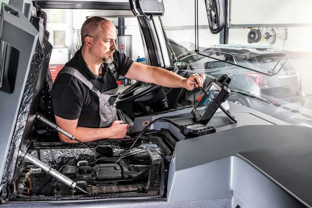 COBUS INDUSTRIES » cobus_engine_image